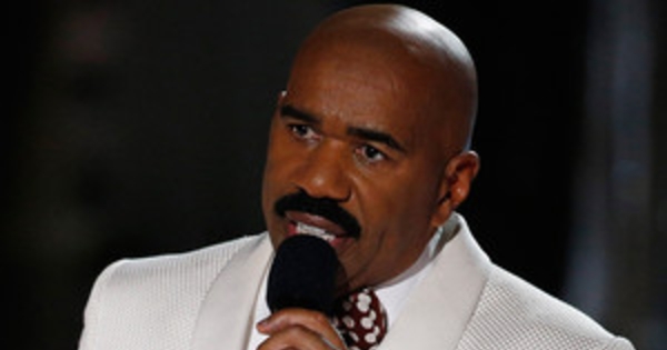 Steve Harvey Reveals New Details About Infamous Miss Universe Flub You Want To Do A Publicity